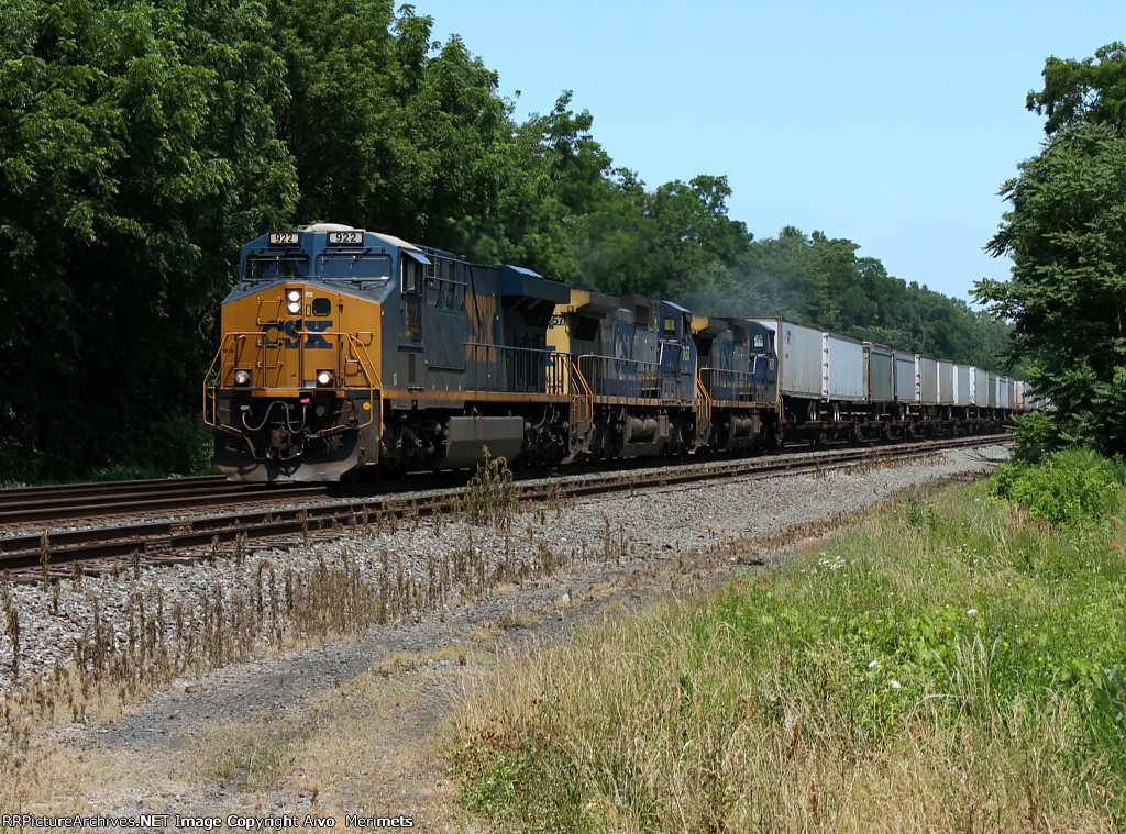 Westbound TOFC at CP 58